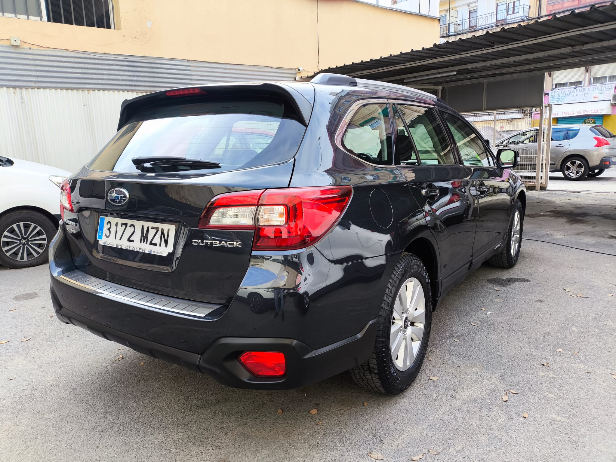 SUBARU Outback 2.5i Executive Plus CVT Lineartronic AWD – Automóviles ...